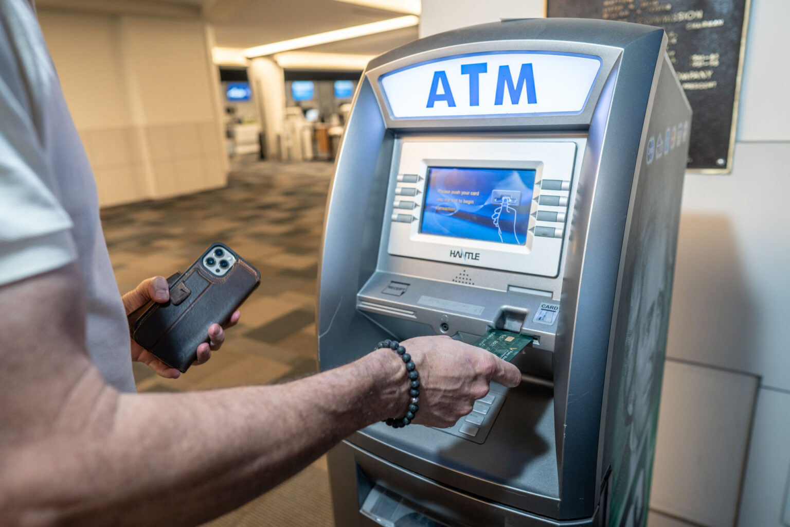 Shops, Restaurants & Amenities - Palm Springs International Airport ...