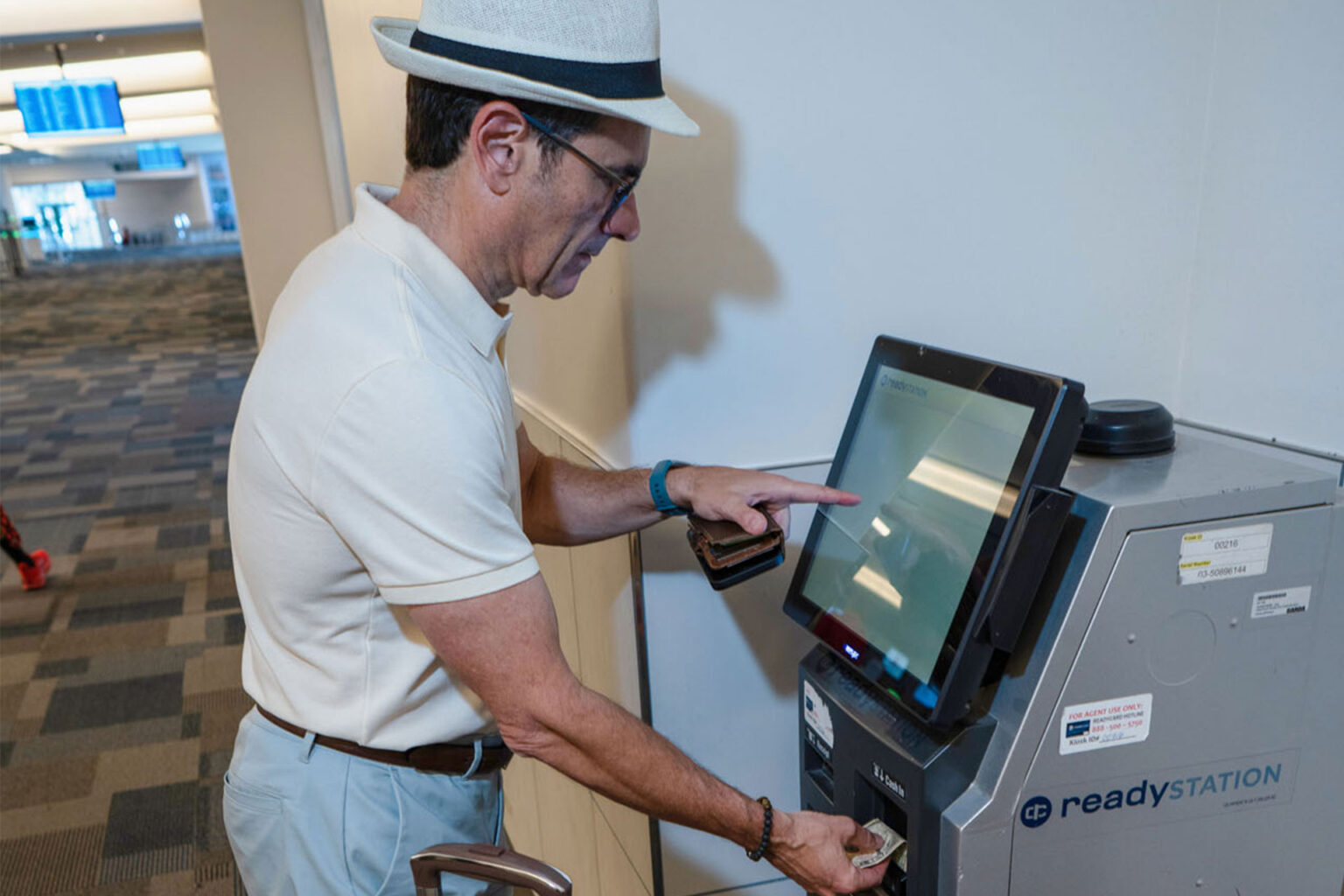 Shops, Restaurants & Amenities - Palm Springs International Airport ...