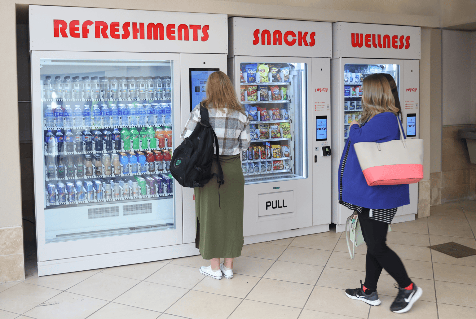 Shops, Restaurants & Amenities - Palm Springs International Airport (PSP) - Palm Springs, California